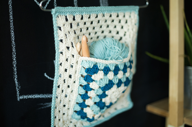 Patron Gratuit : Une pochette de rangement en crochet | The Blog - FR
